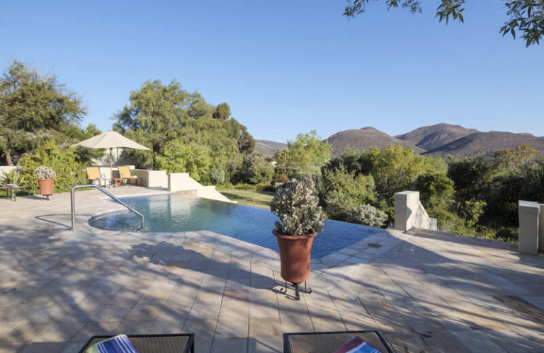 Sanbona Tilney Manor at Sanbona Wildlife Reserve - Safaris Down South